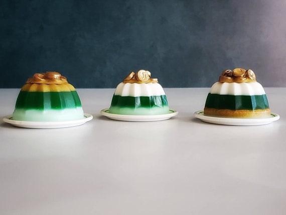 1:6 Scale Miniature JELLO Molded Dessert Layered Saint | Etsy