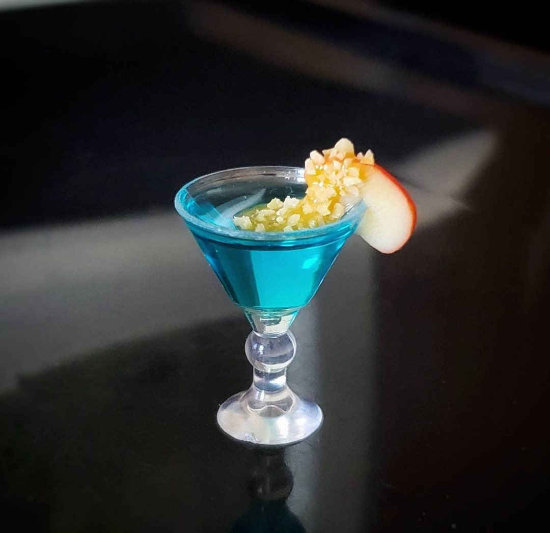 1:6 Scale Miniature Appletini Martini Drink With Caramel - Etsy