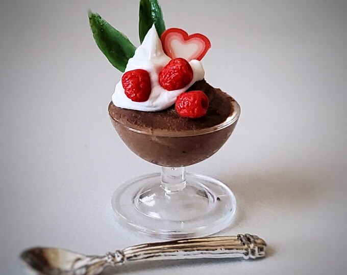 1:6 Scale Miniature VALENTINE CHOCOLATE Mousse Topped With Whipped ...