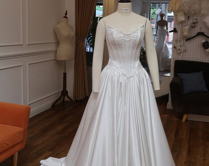 Vintage Corset Silk Wedding Dress With Basque Waistline & Detachable ...