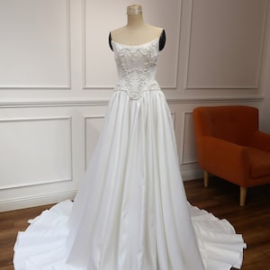 Drop Basque Waist Wedding Dress Scoop Neck Beaded Bodice Silk Corset ...