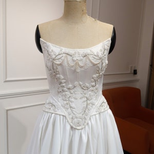 Drop Basque Waist Wedding Dress Scoop Neck Beaded Bodice Silk Corset ...
