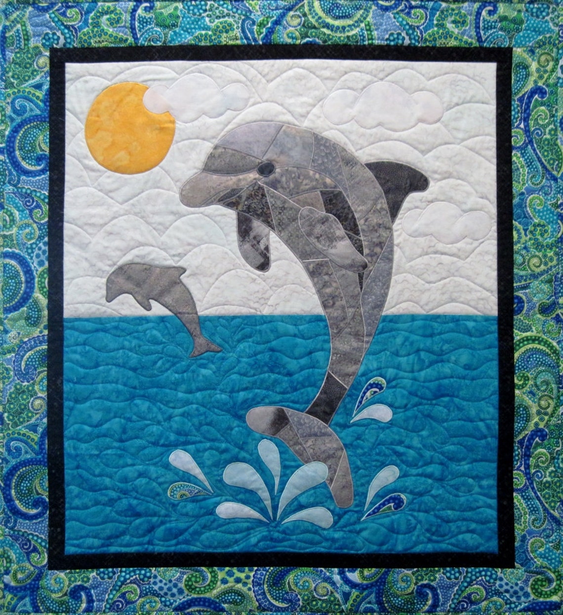 Splash the Dolphin Quilt Wallhanging Pattern - Etsy New Zealand