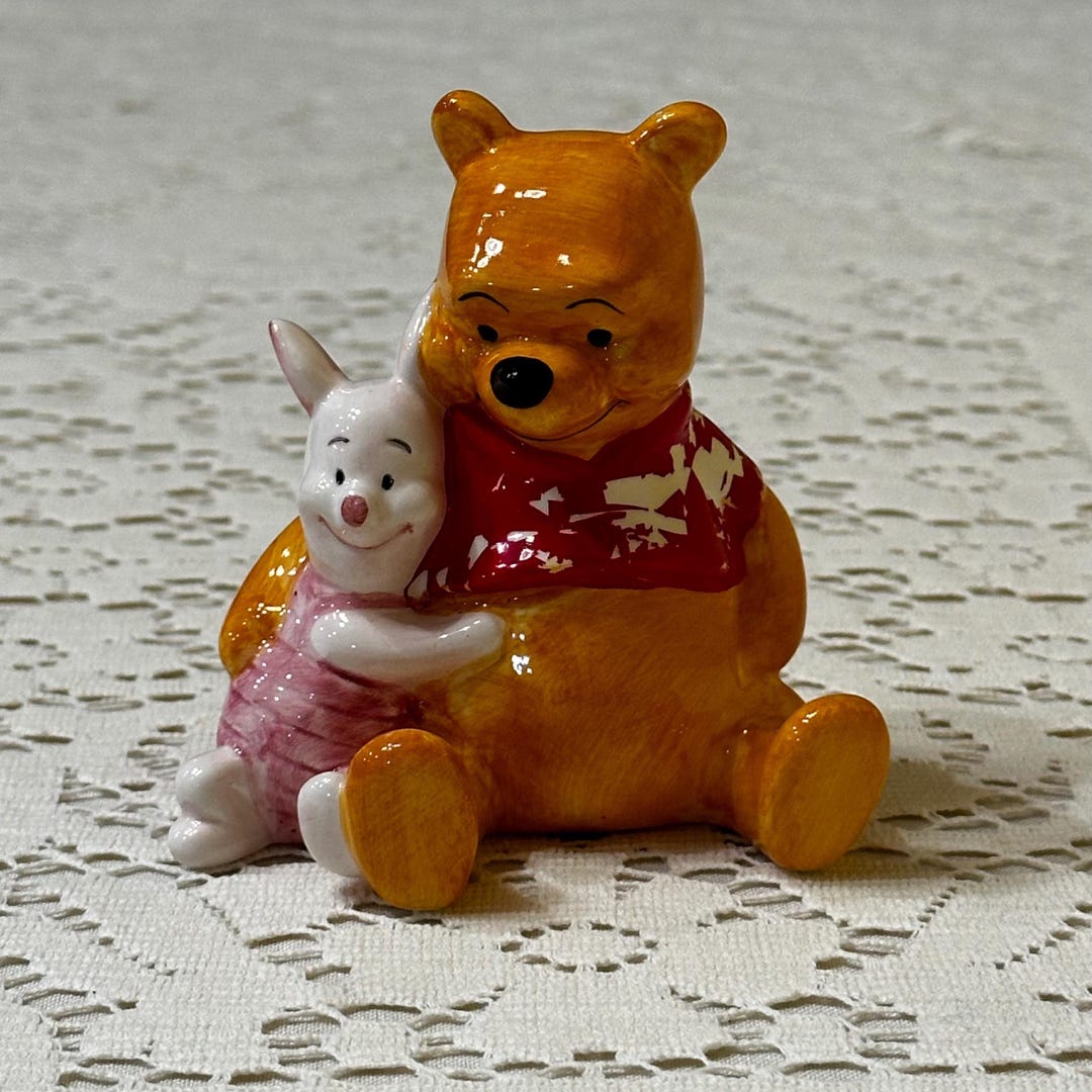 TLC Disney’s Winnie the Pooh Ceramic Pooh and Piglet Hugging Figurines ...