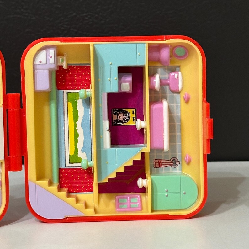 100 Complete 1989 Vintage Polly Pocket Pollys Town House Variation Etsy