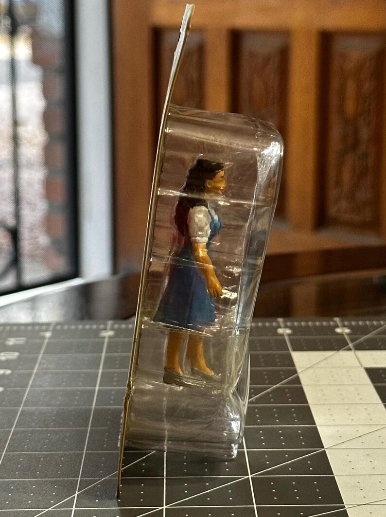 NEW 2005 Vintage Dorothy Figure From the Wizard of Oz Yellow Brick Road ...