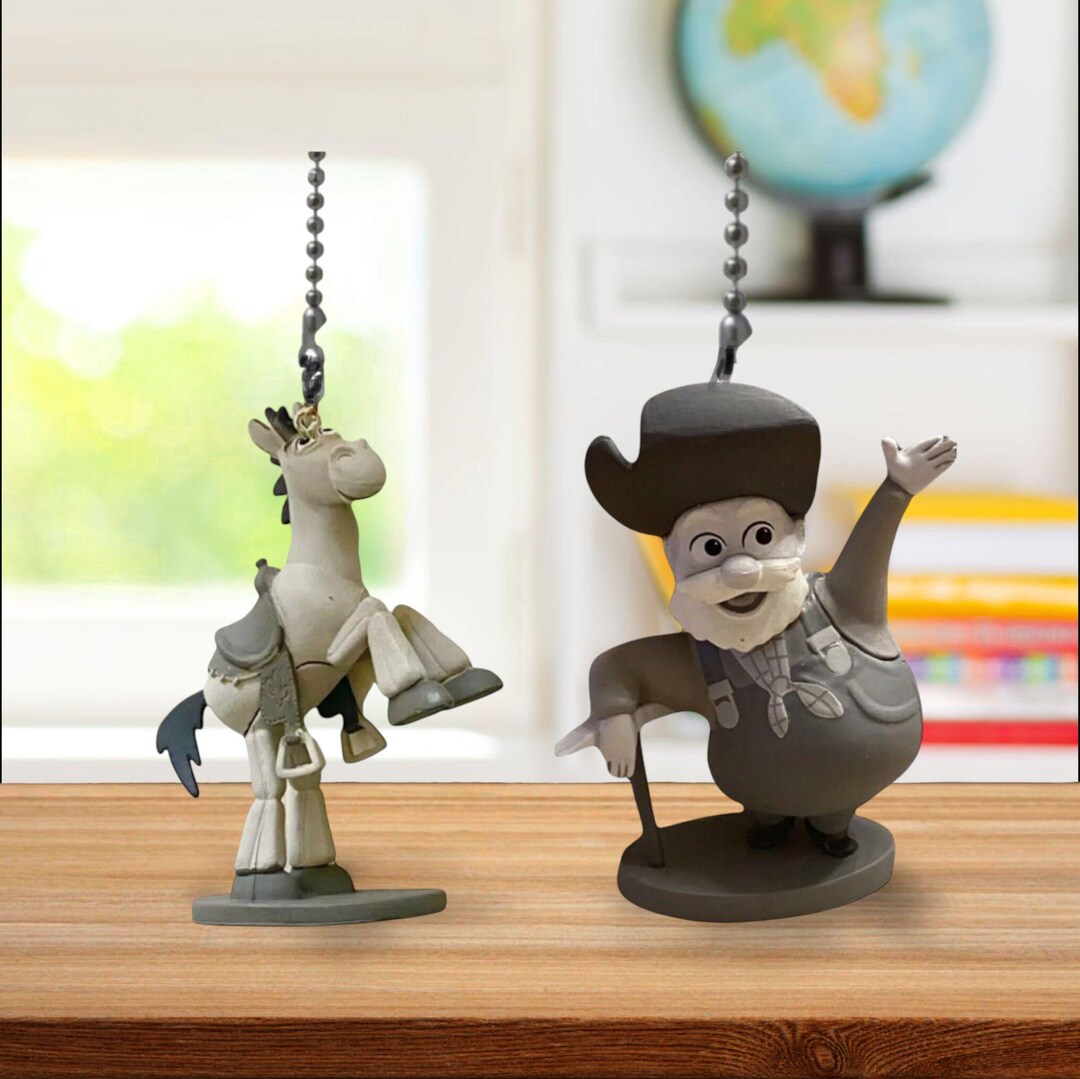 Toy Story Stinky Pete & Bullseye Legacy Fan Lamp Light Pull Chain Set ...