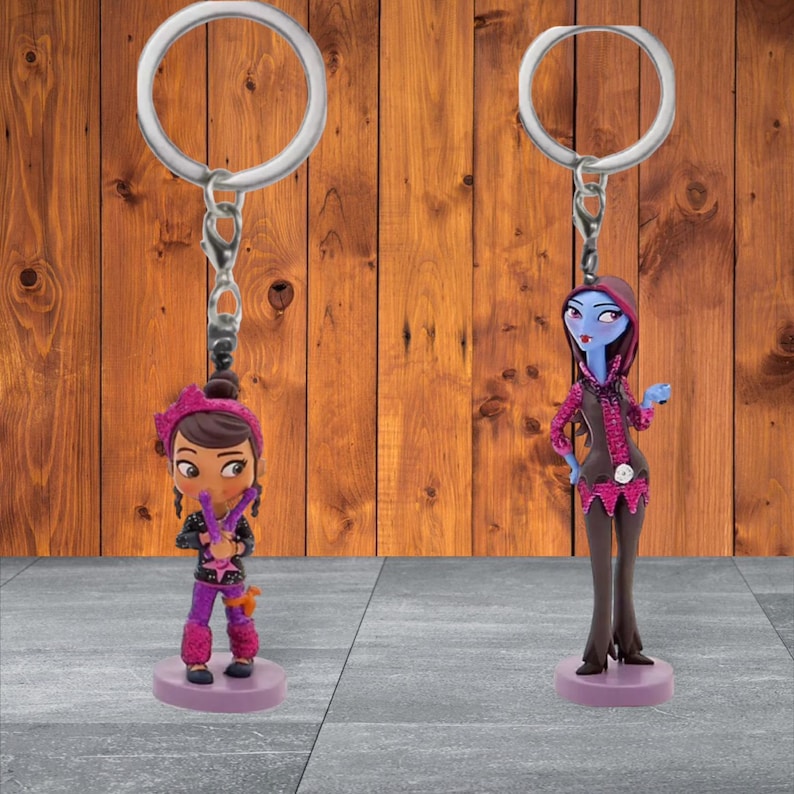 Vampirina Oxana Hauntley Mom & Poppy Key Ring Keychain Ornament Figure ...