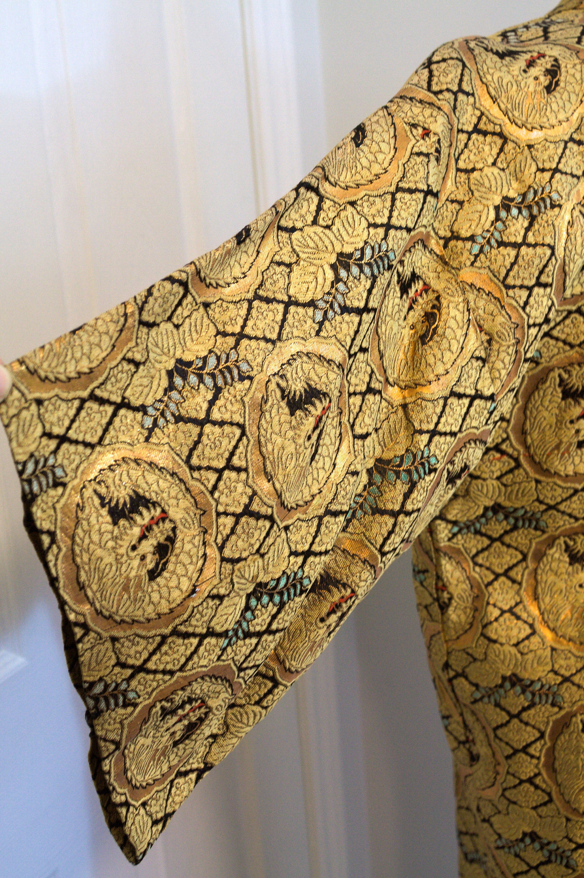 Vintage Metallic Gold Dragon Brocade Dressing Gown Robe Made in Japan ...