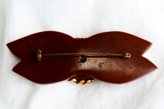 1930s or 1940s carved Bakelite chocolate brown Art De… - Gem