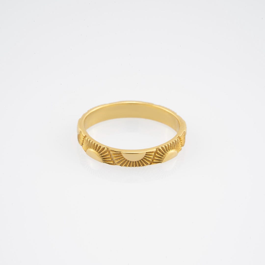Solid Gold Sunburst Ring With Engraved Boho Design | Unique Dainty Gold ...