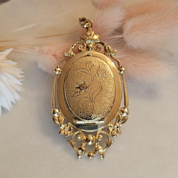 Antique Locket - Etsy