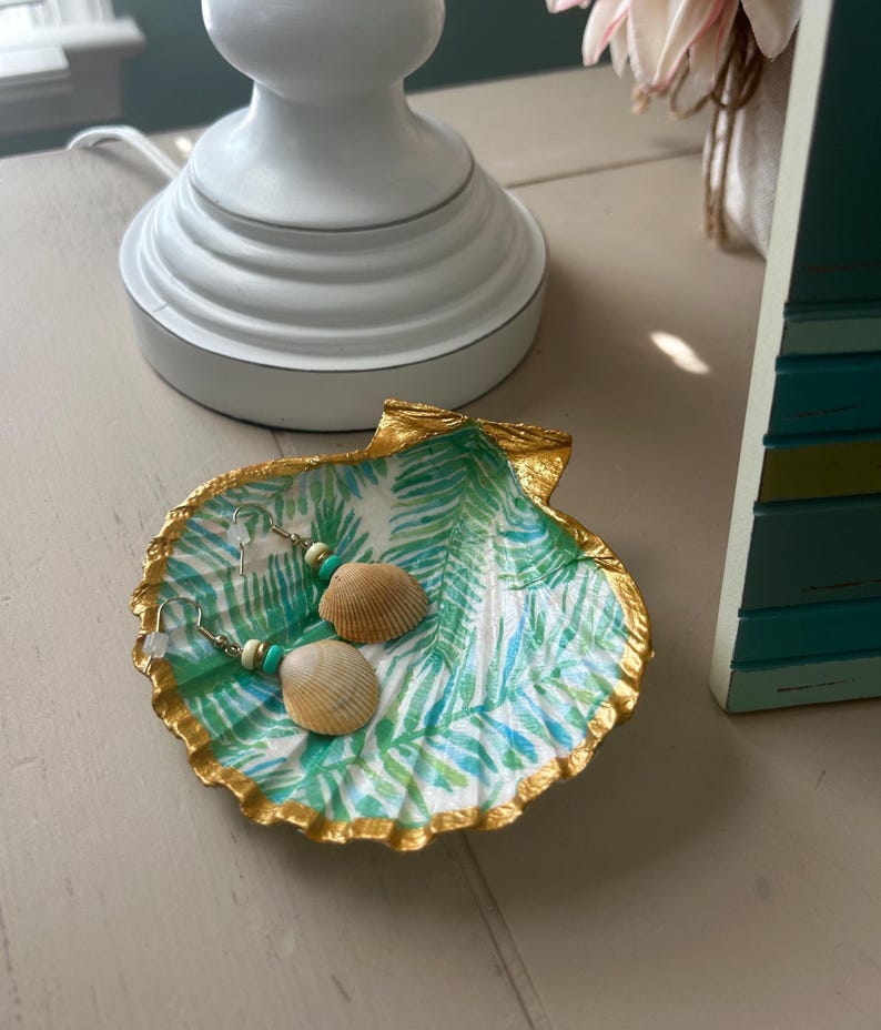 Handmade Coastal Large Scallop Seashell Jewelry Trinket Dish, Gold Trim ...