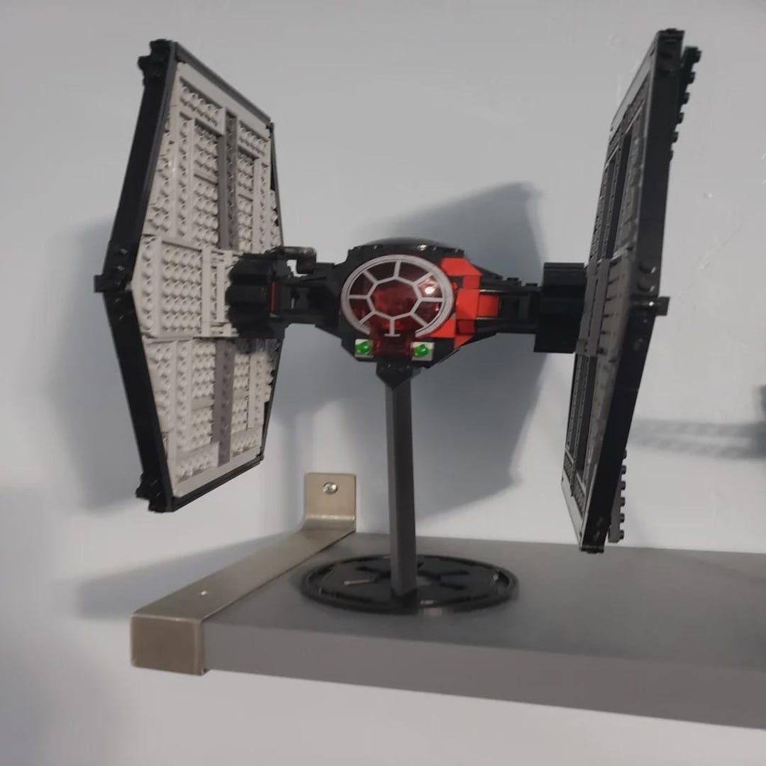 Lego Star Wars Starfighter Stand | Jedi, Mandalorian, Rebel Alliance ...
