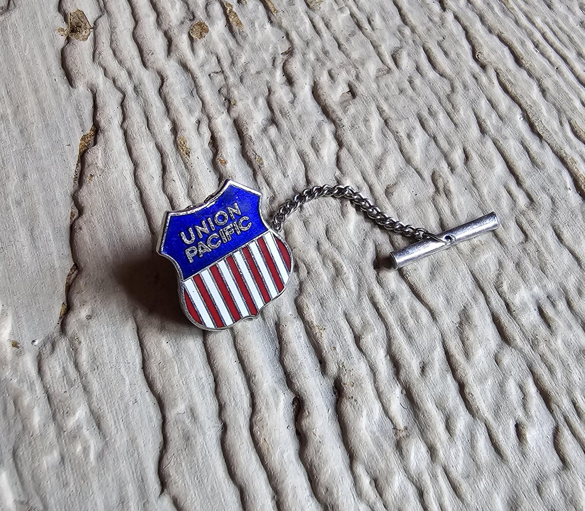 Vintage Union Pacific Railroad Lapel Pin - Etsy
