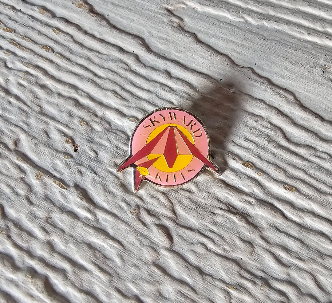Skyward Kites Pin - Etsy