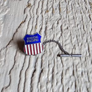 Vintage Union Pacific Railroad Lapel Pin - Etsy