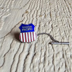 Vintage Union Pacific Railroad Lapel Pin - Etsy