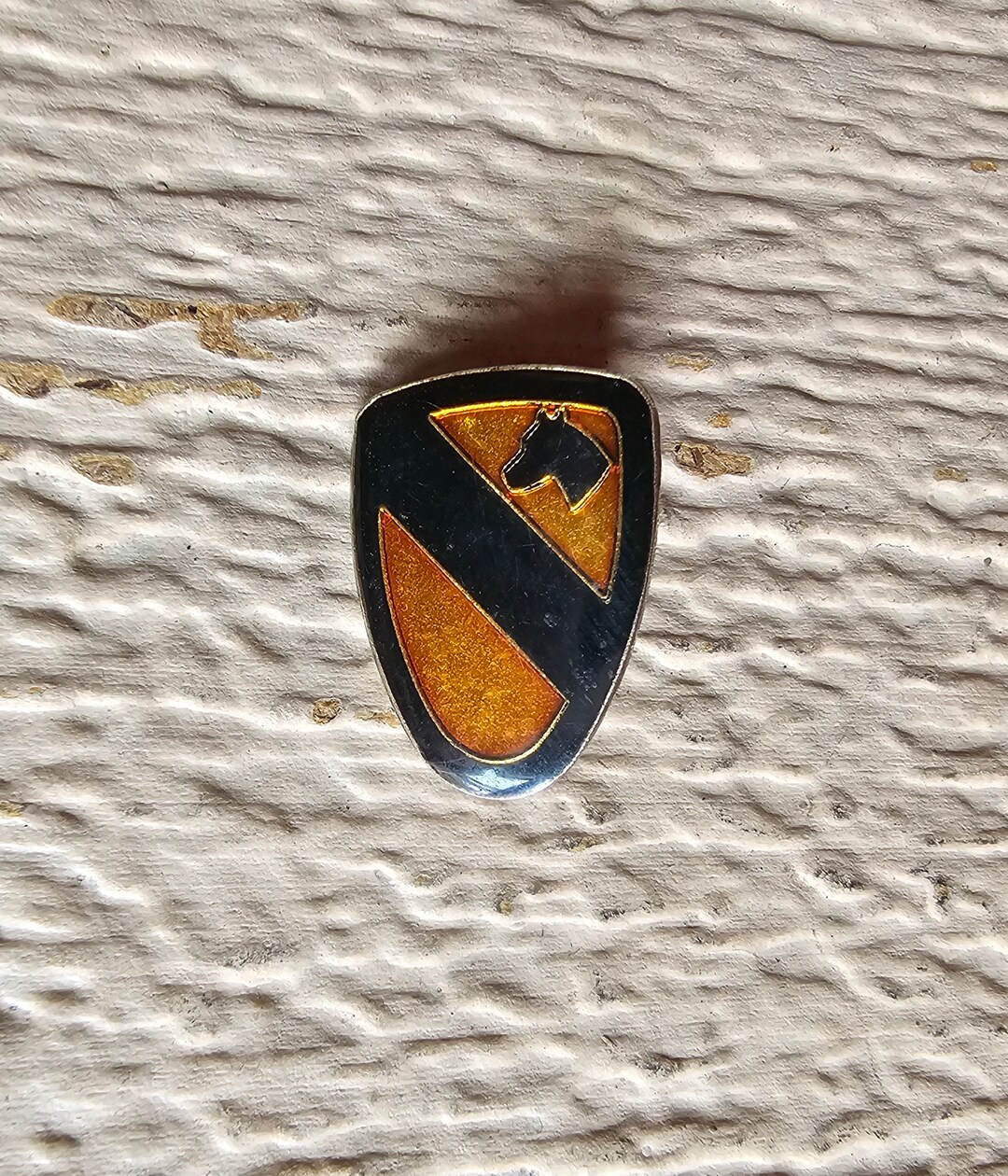 US Army 1st Cavalry Division Combat Service Identification Badge Pin - Etsy