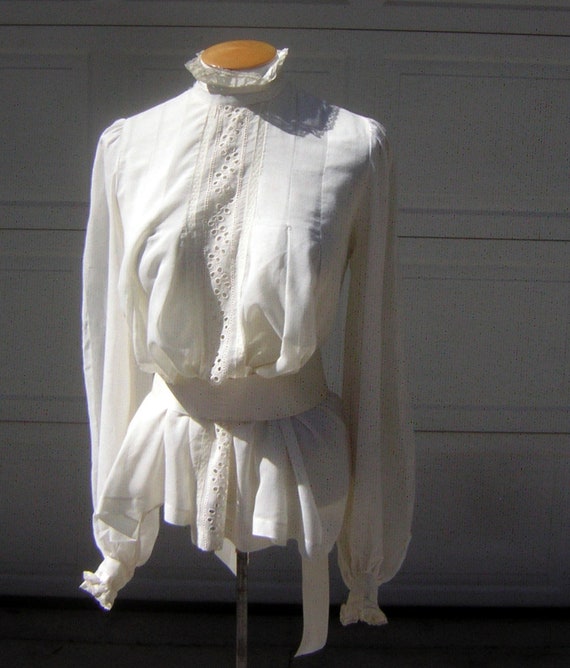 Vintage Victorian Blouse - 70s Prairie Style Ruffles … - Gem