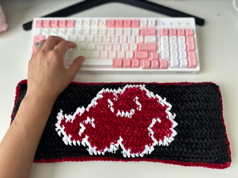 Red Cloud - Red Eyes Crochet Keyboard Wrist Rest - Etsy