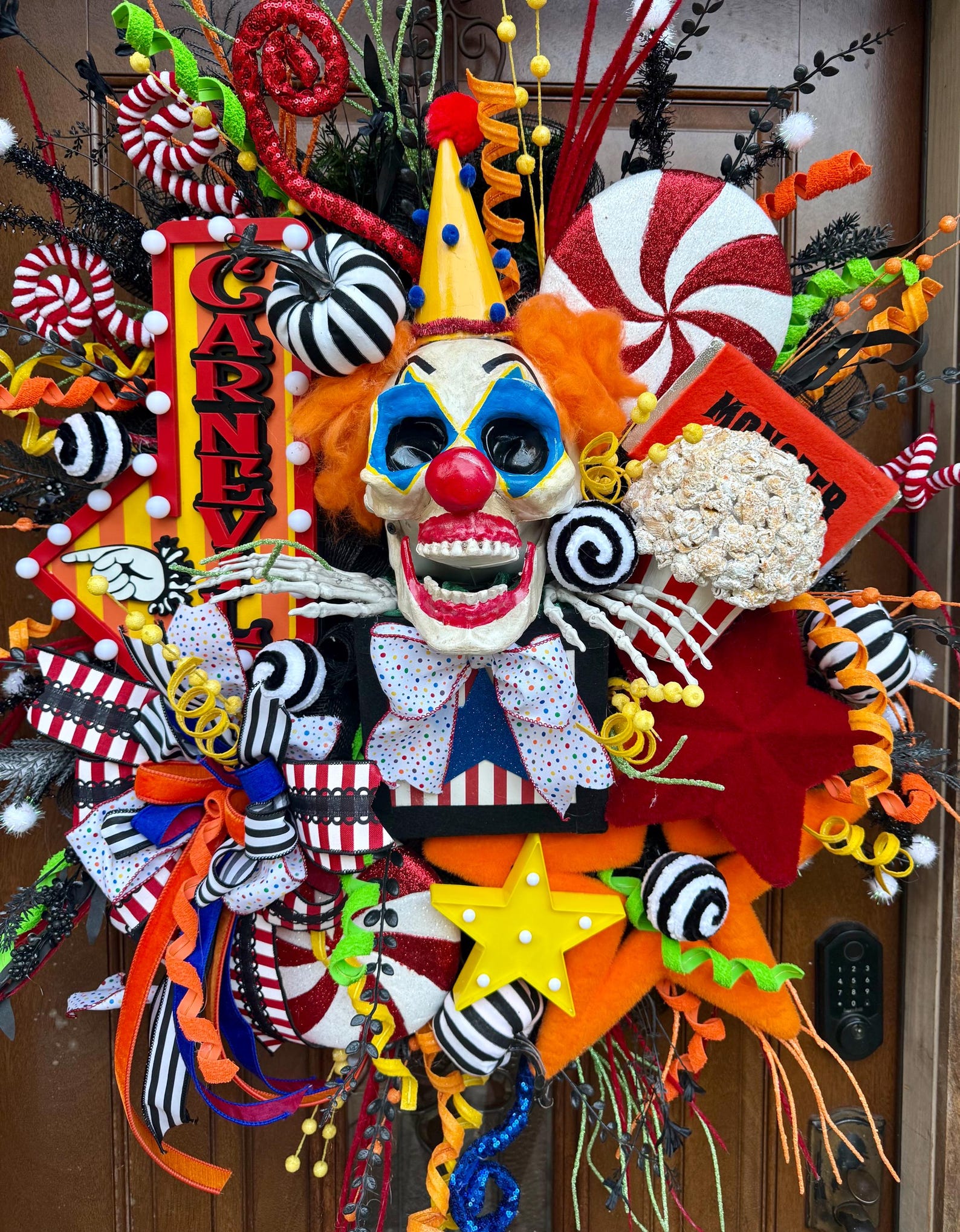 Carnival Clown Halloween Wreath – Creepy Circus Front Door Decor With ...