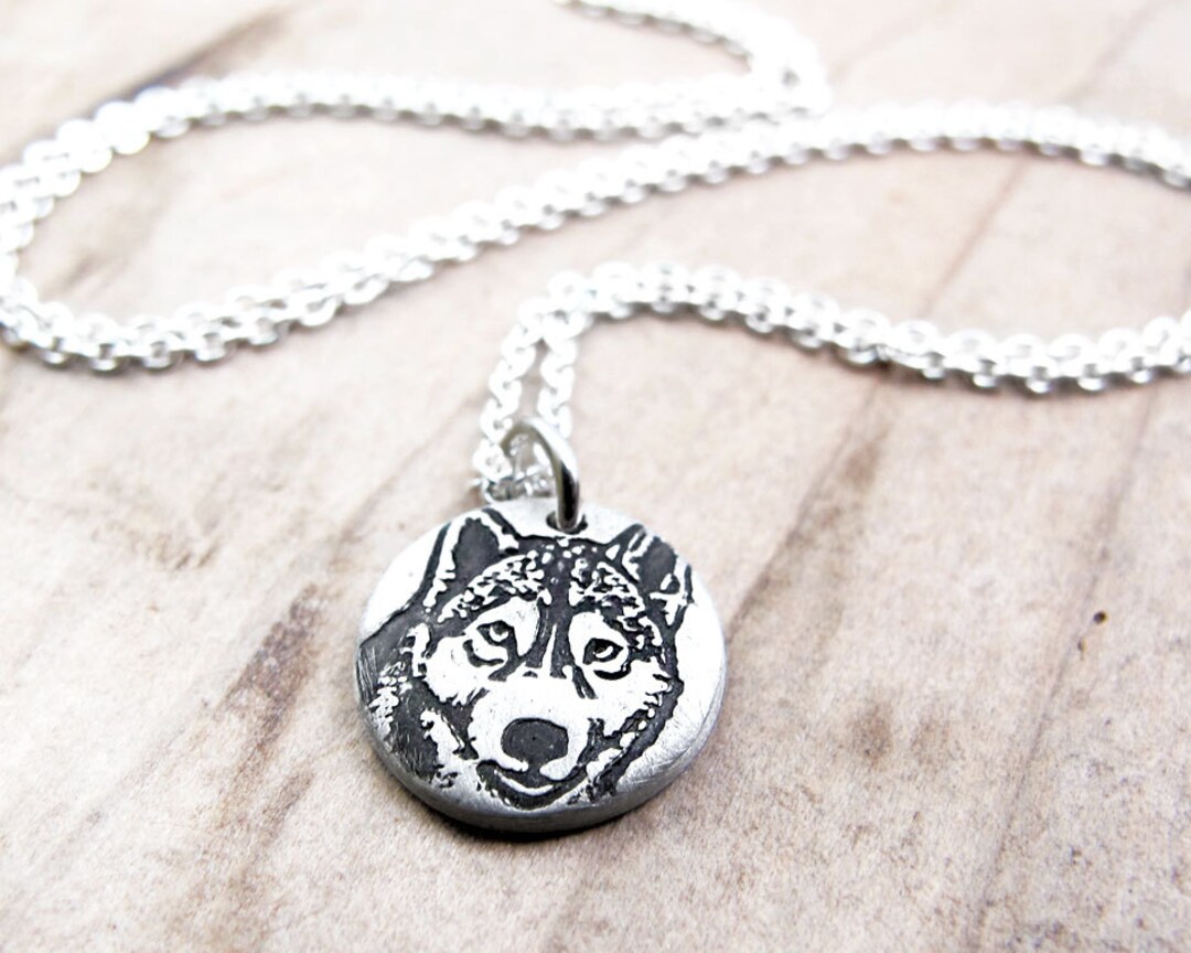 Tiny Husky Necklace in Silver, Dog Memorial Jewelry - Etsy