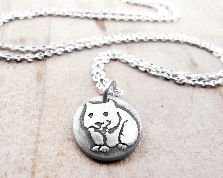 Tiny Silver Wombat Necklace - Etsy