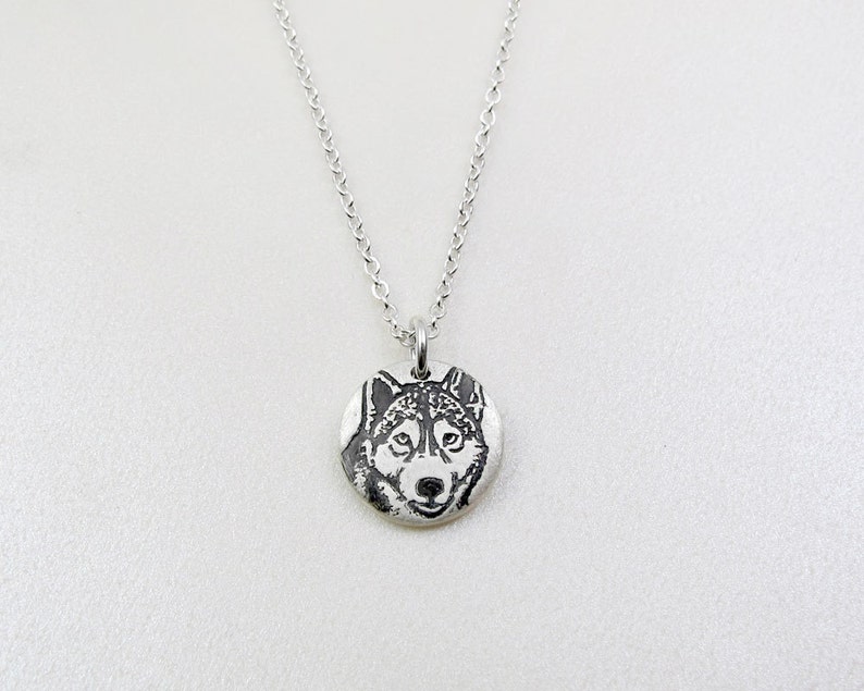Tiny Husky Necklace in Silver, Dog Memorial Jewelry - Etsy