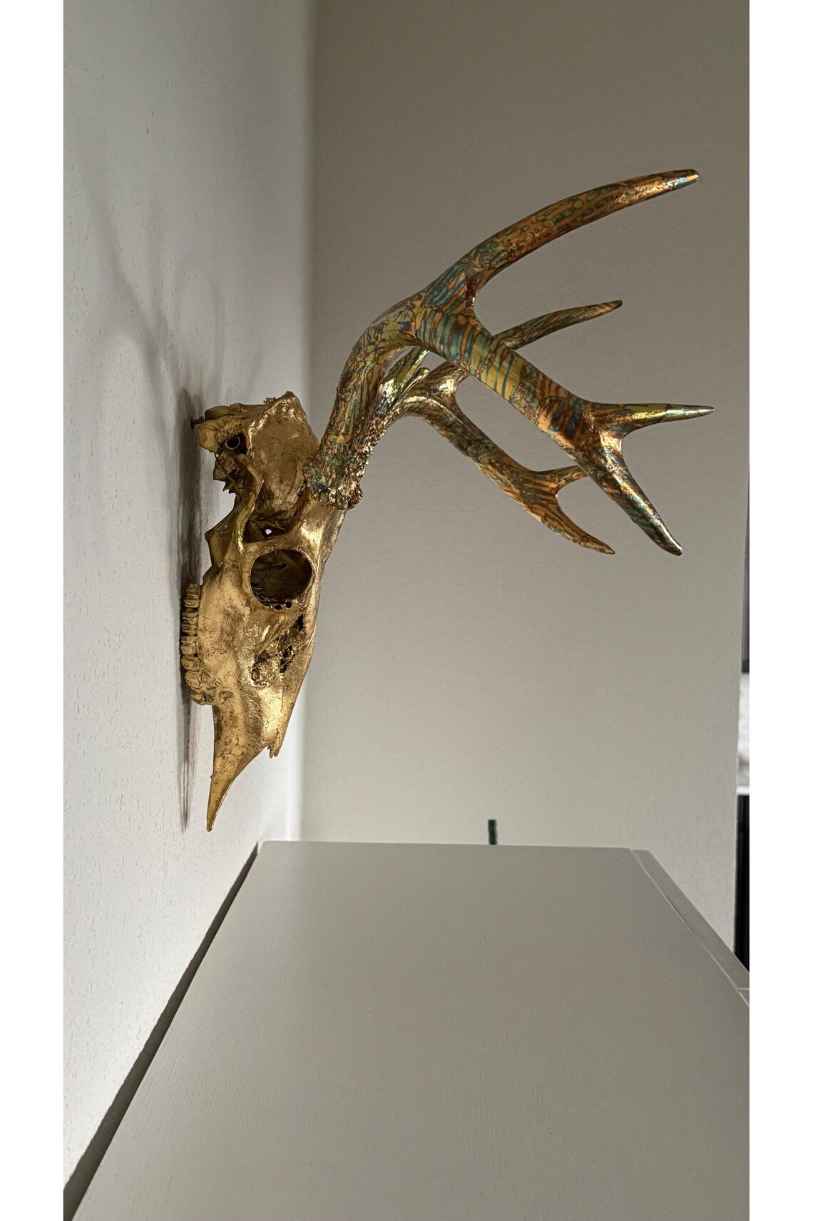 Real Gilded Deer Skull - 23K Gold With Variegated Gold Horns - Luxury ...