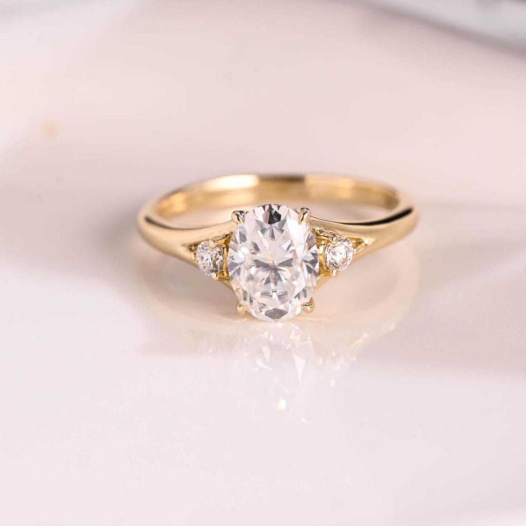 Solid Gold Split Shank Oval Cut Moissanite Engagement Ring, Three Stone ...