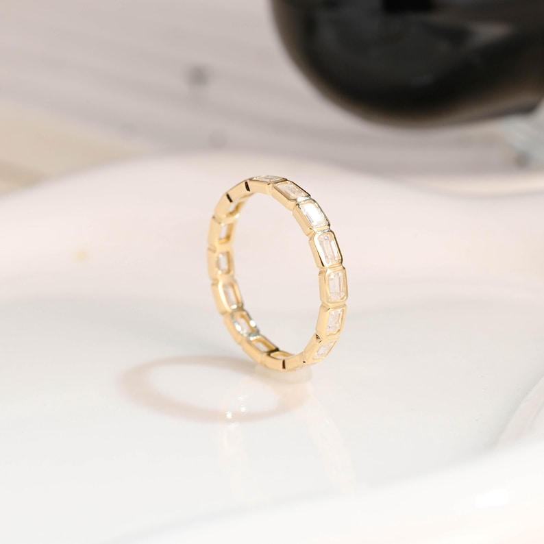 Solid Gold Full Eternity 2*3mm Emerald Cut Moissanite Wedding Band ...
