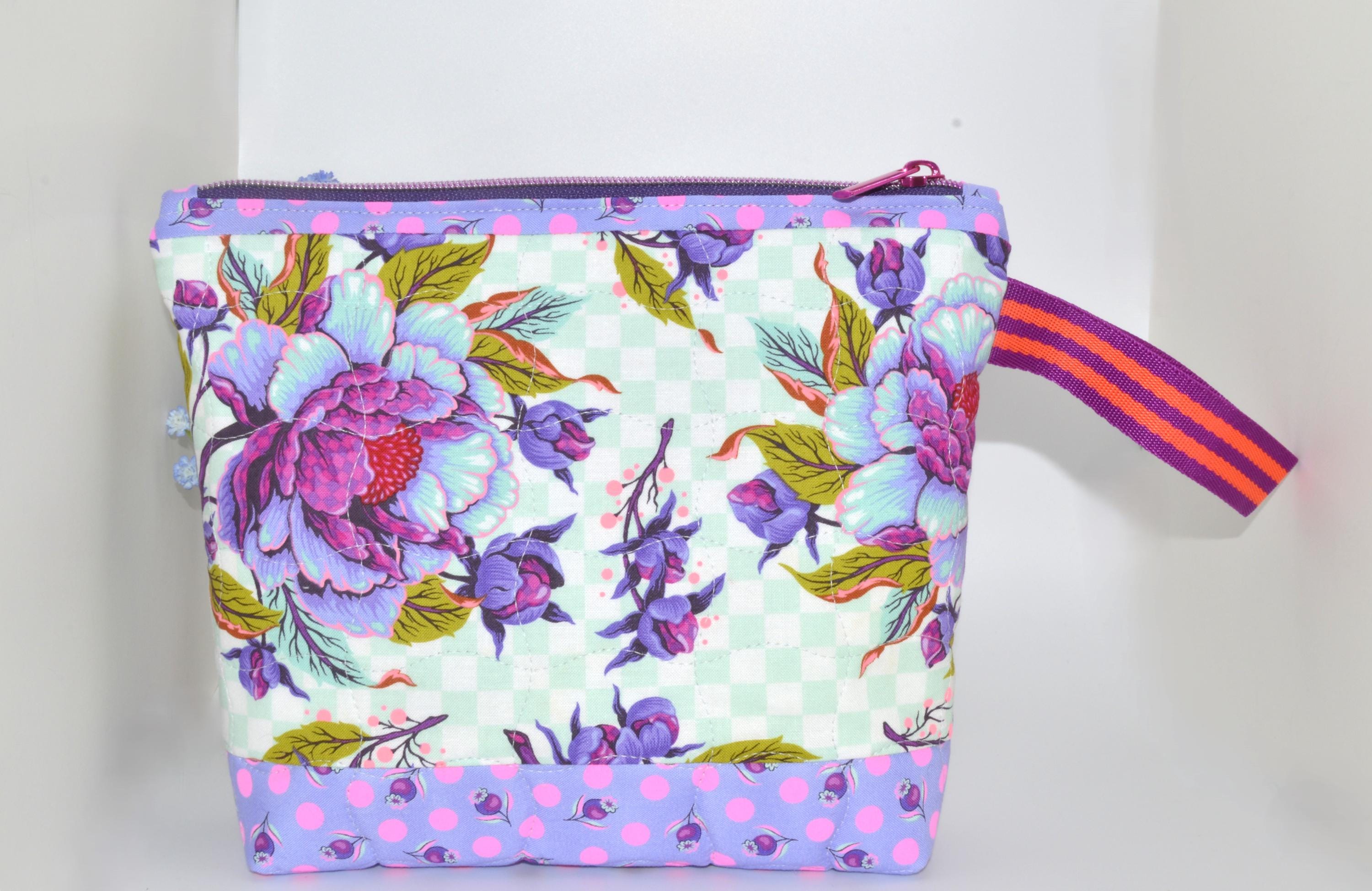 Zipper Bag- Tula Pink Untamed Peony for Your Thoughts Fabric -project ...