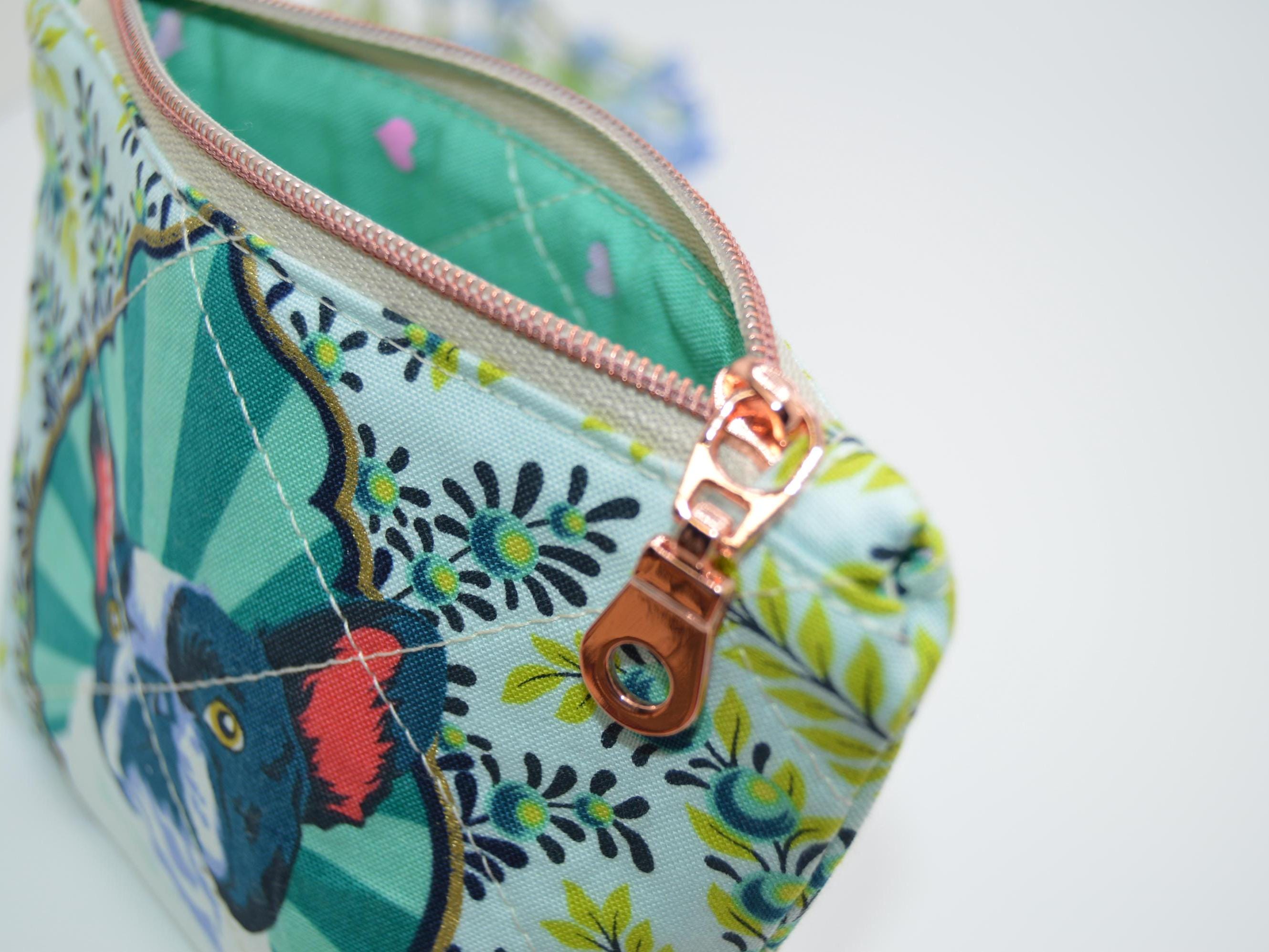 Tula Pink Coin Purse, Gift for Friend, Small Zipper Bag, Zipper Bag ...