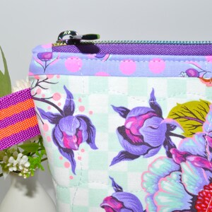 Zipper Bag- Tula Pink Untamed Peony for Your Thoughts Fabric -project ...