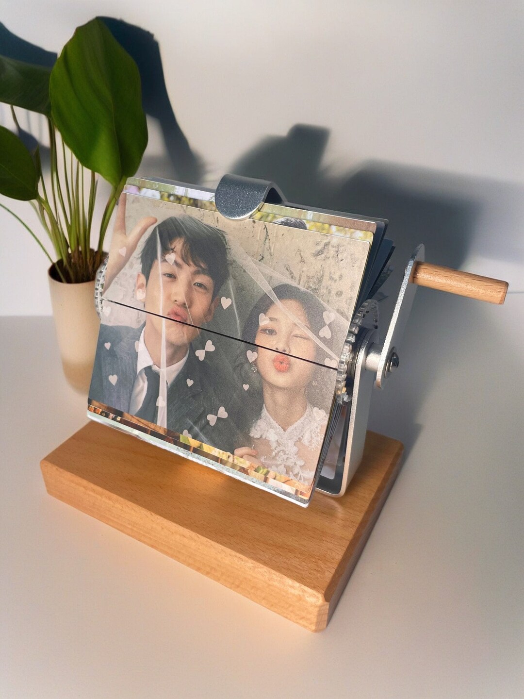 Personalized Photo Album/video GIF, Display by Mechanical Hand-cranked ...