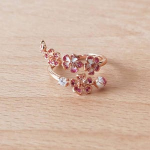 Peach blossom ring store