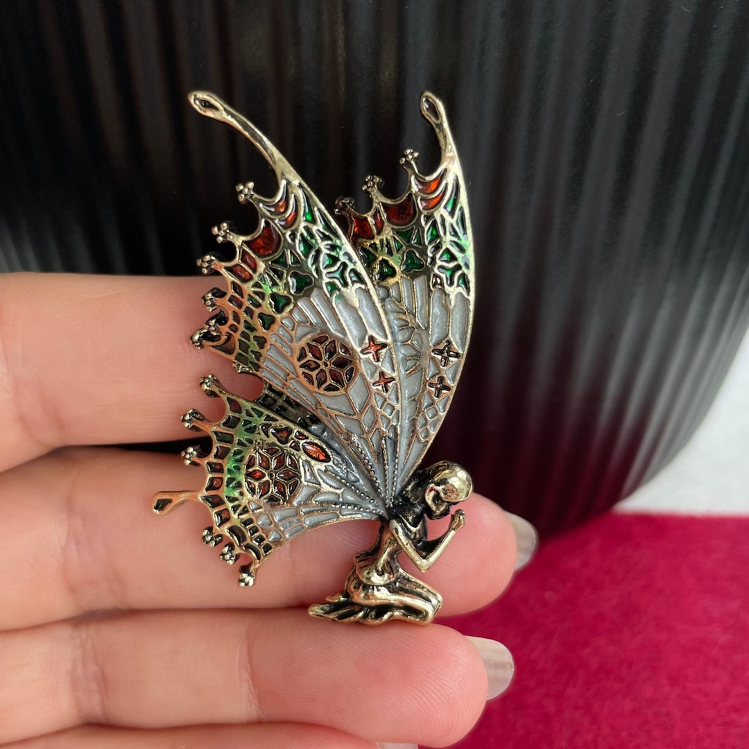 Delicate Green Enamel Fairy Gold Pin Brooch Vintage Style Guardian ...