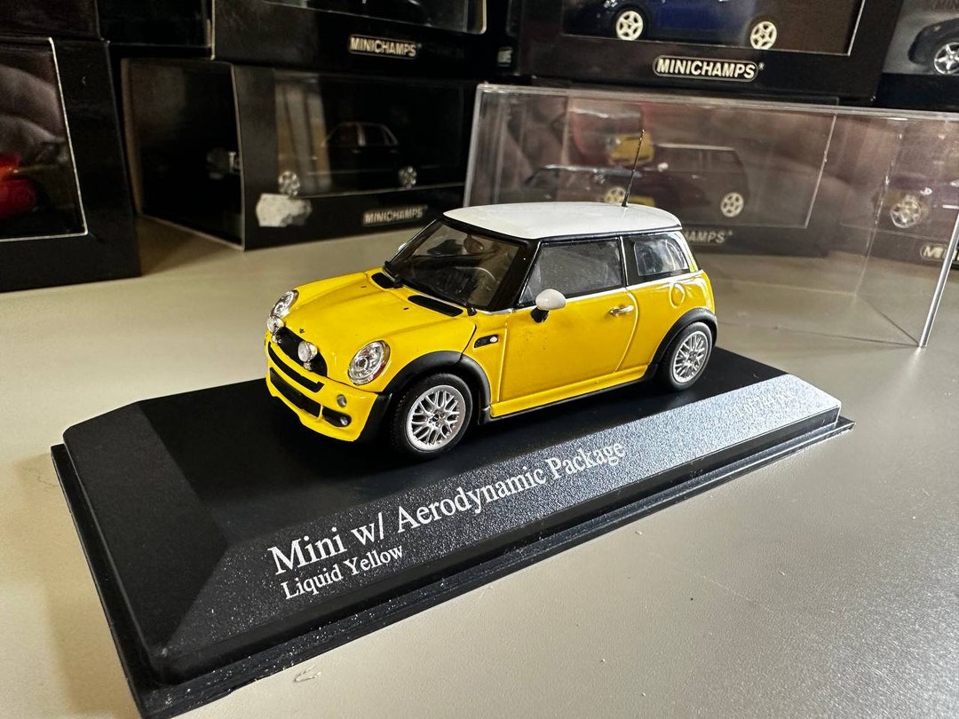 Mini Cooper 1:43 Minichamps Yellow - Etsy