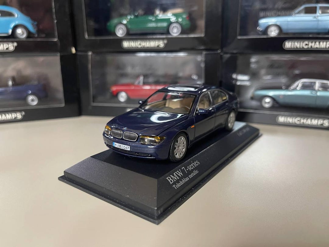Bmw 7series E65 1:43 Minichamps Blue - Etsy