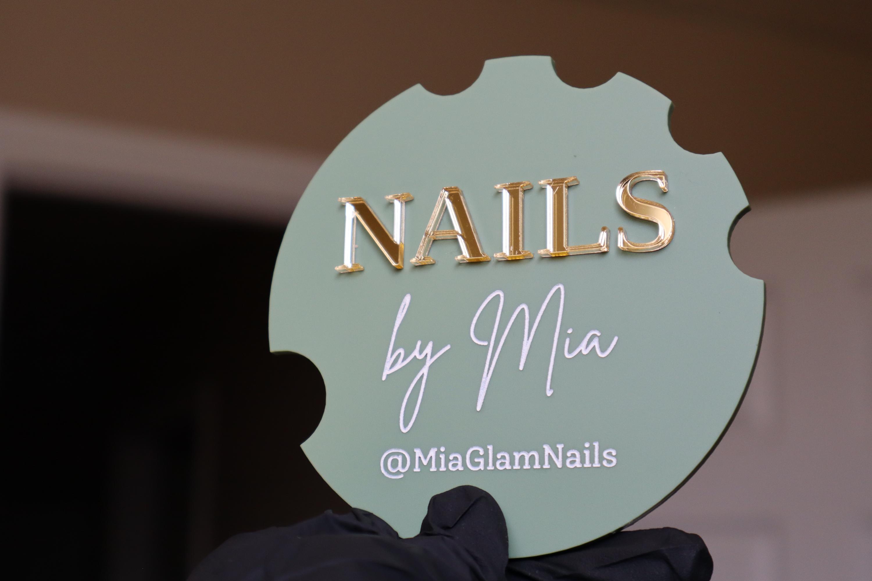 Personalized Acrylic Nailfie Disc Photo Prop for Social Media Business ...