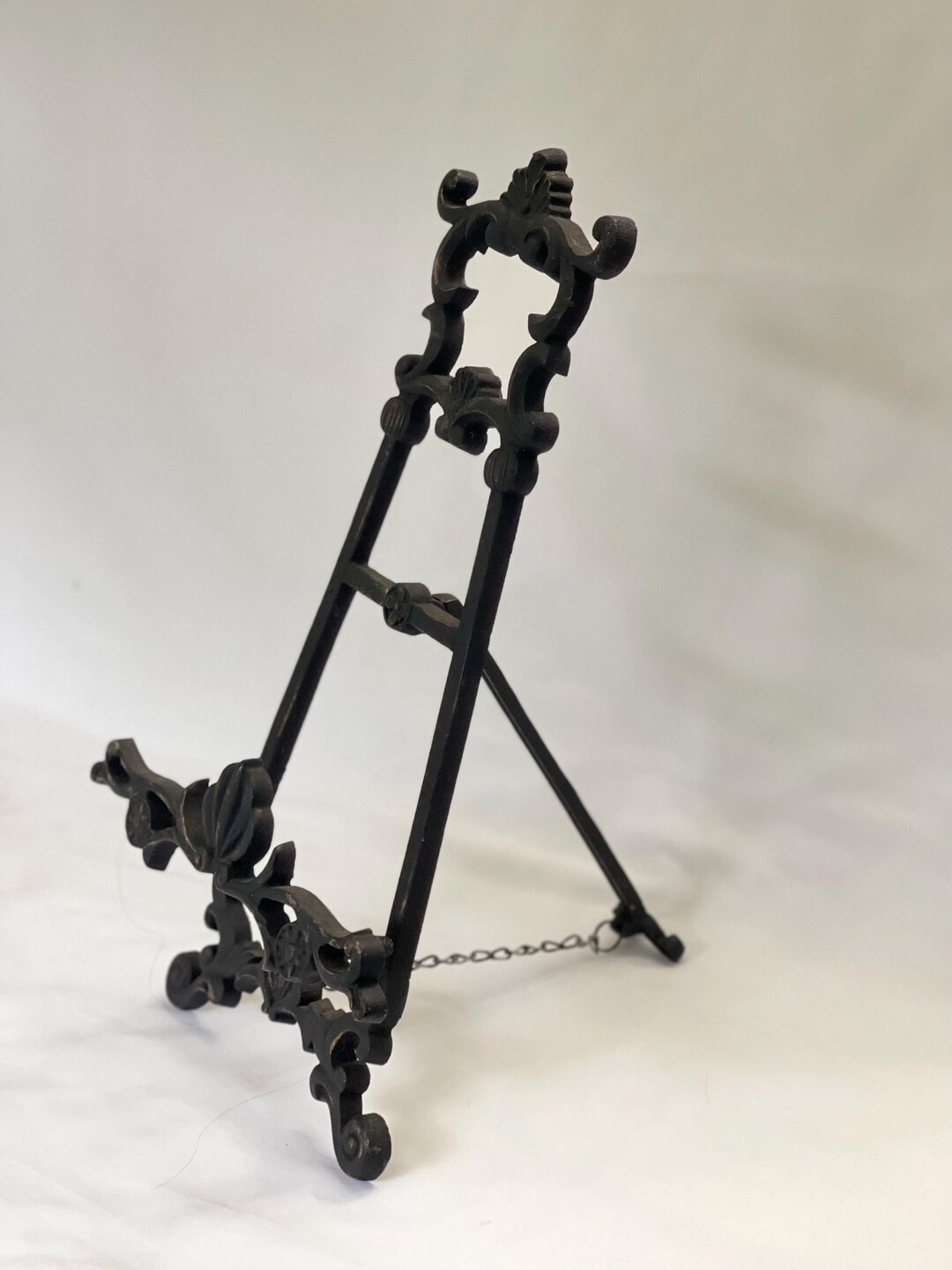 Vintage Cast Iron Easel Vintage Home Decor - Etsy