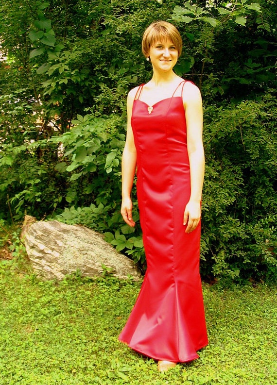 Red Hot Party Prom Dress, Mermaid Formal, Fits Size 8… - Gem