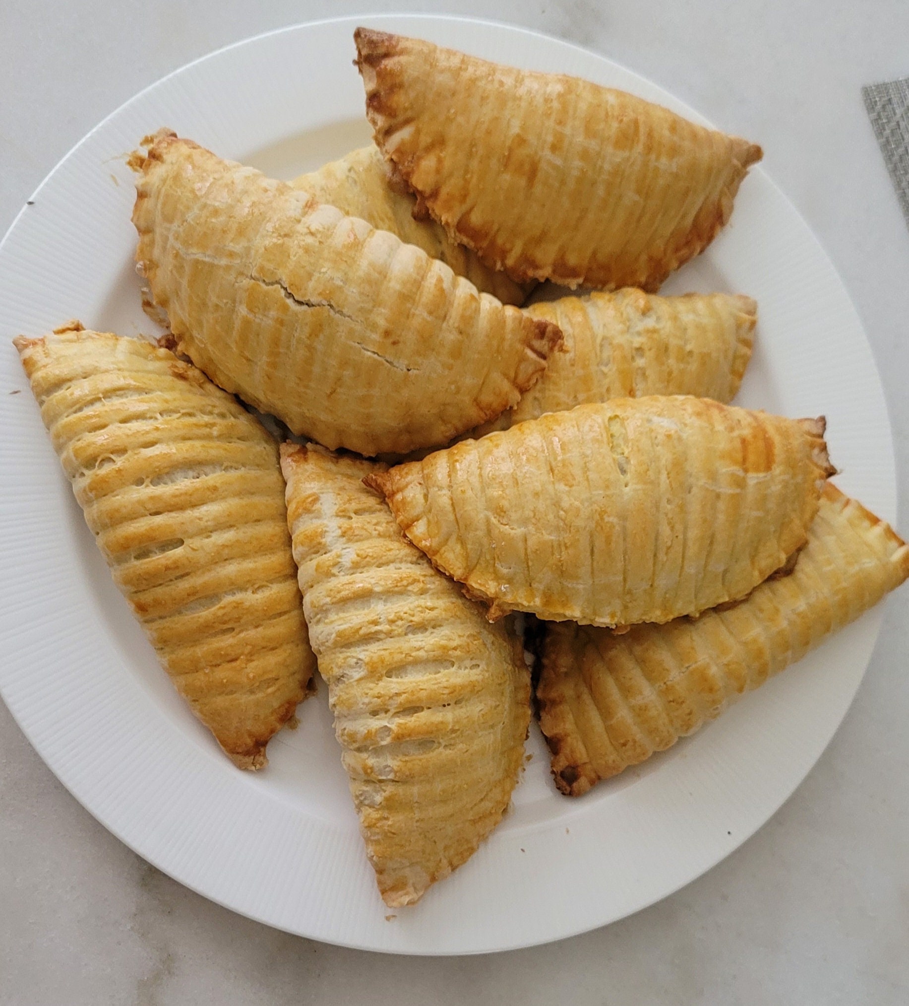 Meat Pie Homemade Snacks Party Meatpie Dessert Meatpies Baked Foods ...