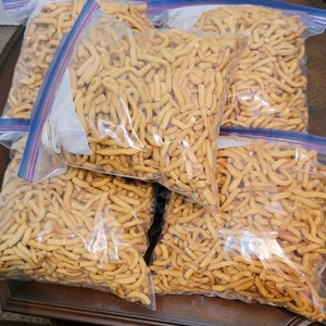 Crunchy Milky Chin Chin Exotic Snacks Crunchy Snack Sweet Favors ...