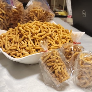 Crunchy Milky Chin Chin Exotic Snacks Crunchy Snack Sweet Favors ...