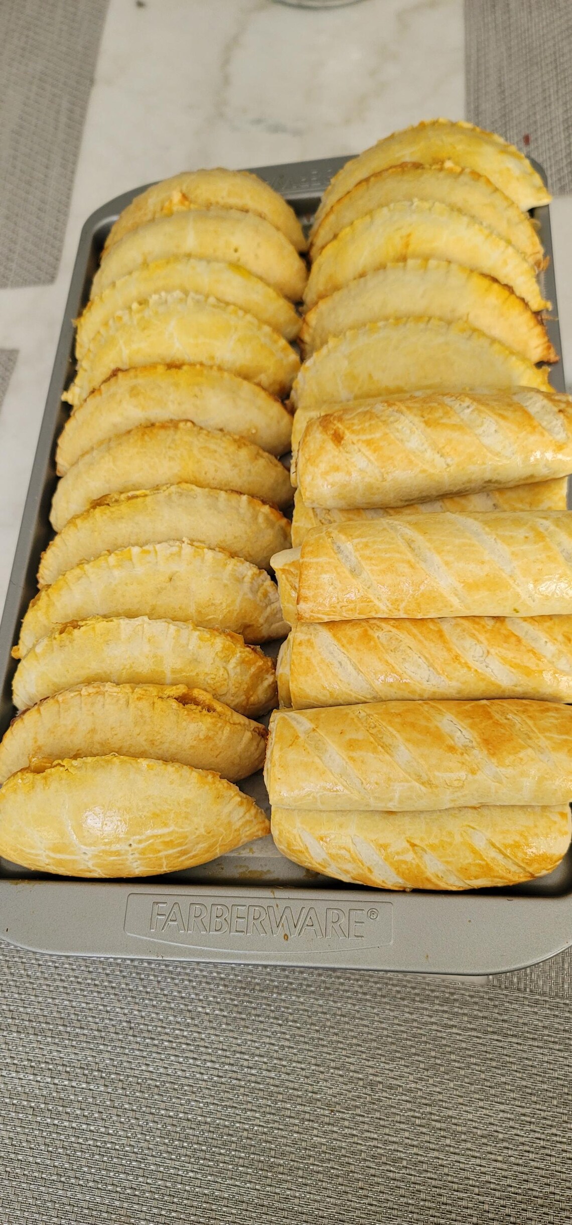 Chicken Pie Homemade Snacks Party Chicken Pie Dessert Chicken Pies ...