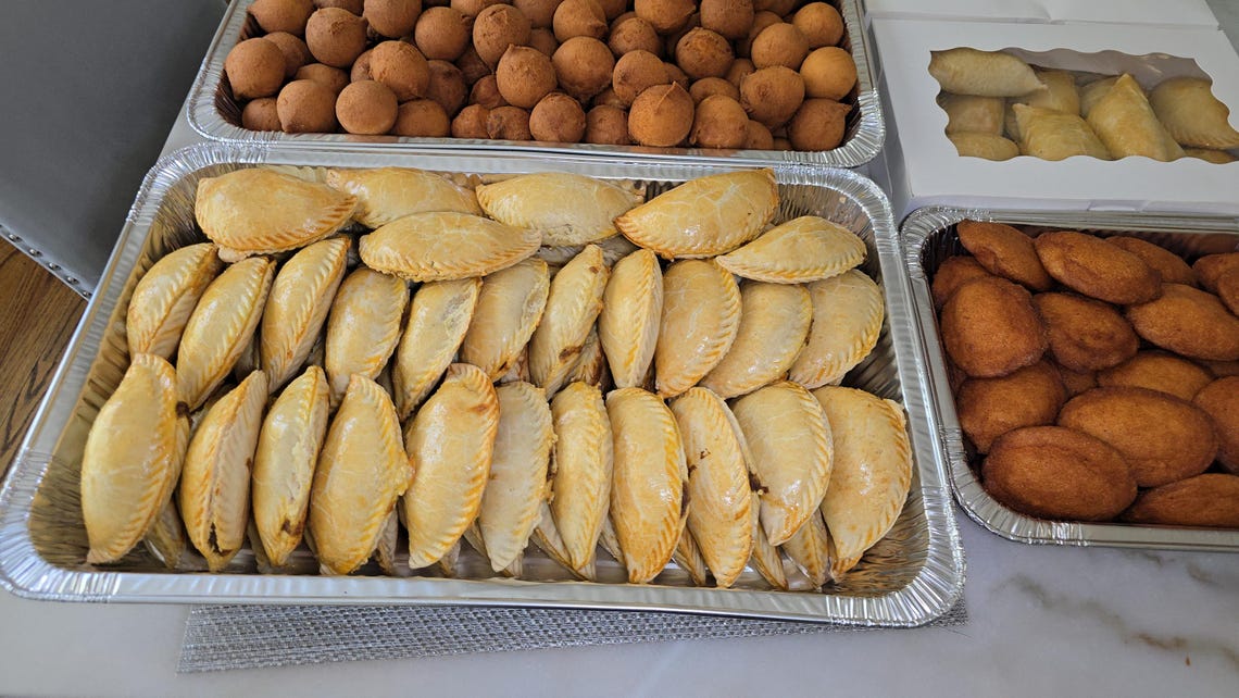 Meat Pie Homemade Snacks Party Meatpie Dessert Meatpies Baked Foods ...