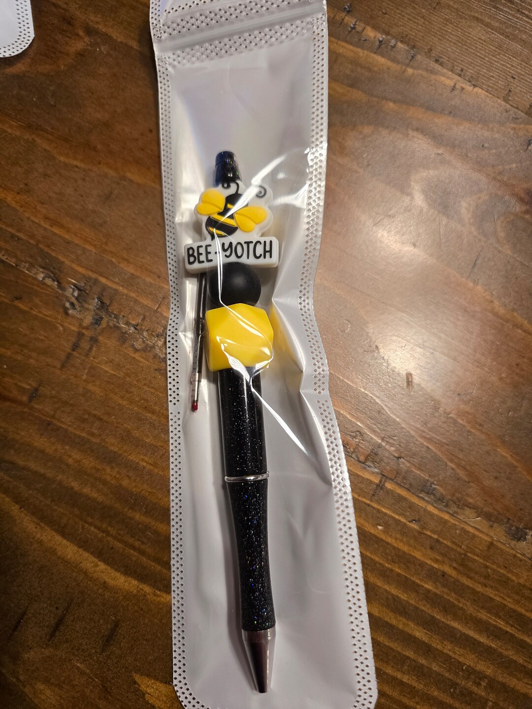 Bee-yotch - Etsy