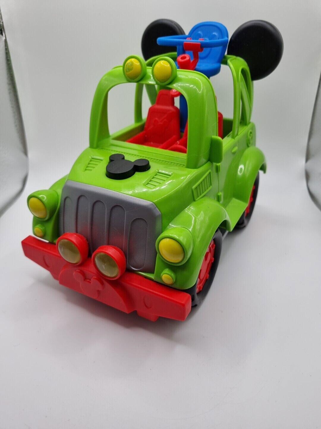 Disney Junior Mickey Mouse Dino Safari Rover Jeep Sounds & Lights ...